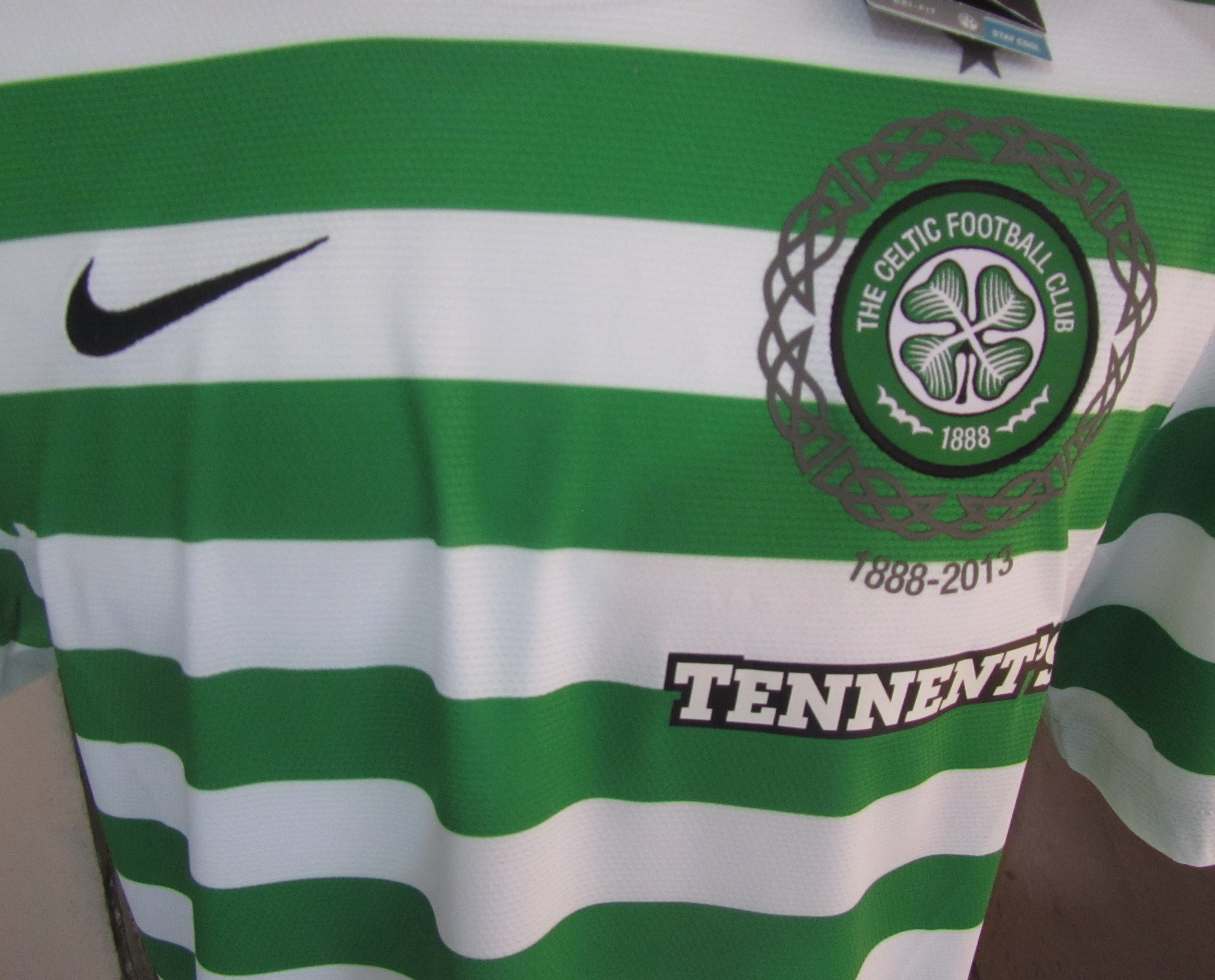 CELTIC FC PLAYERA LOCAL 125 AÑOS | Equipos de Futbol Europeo